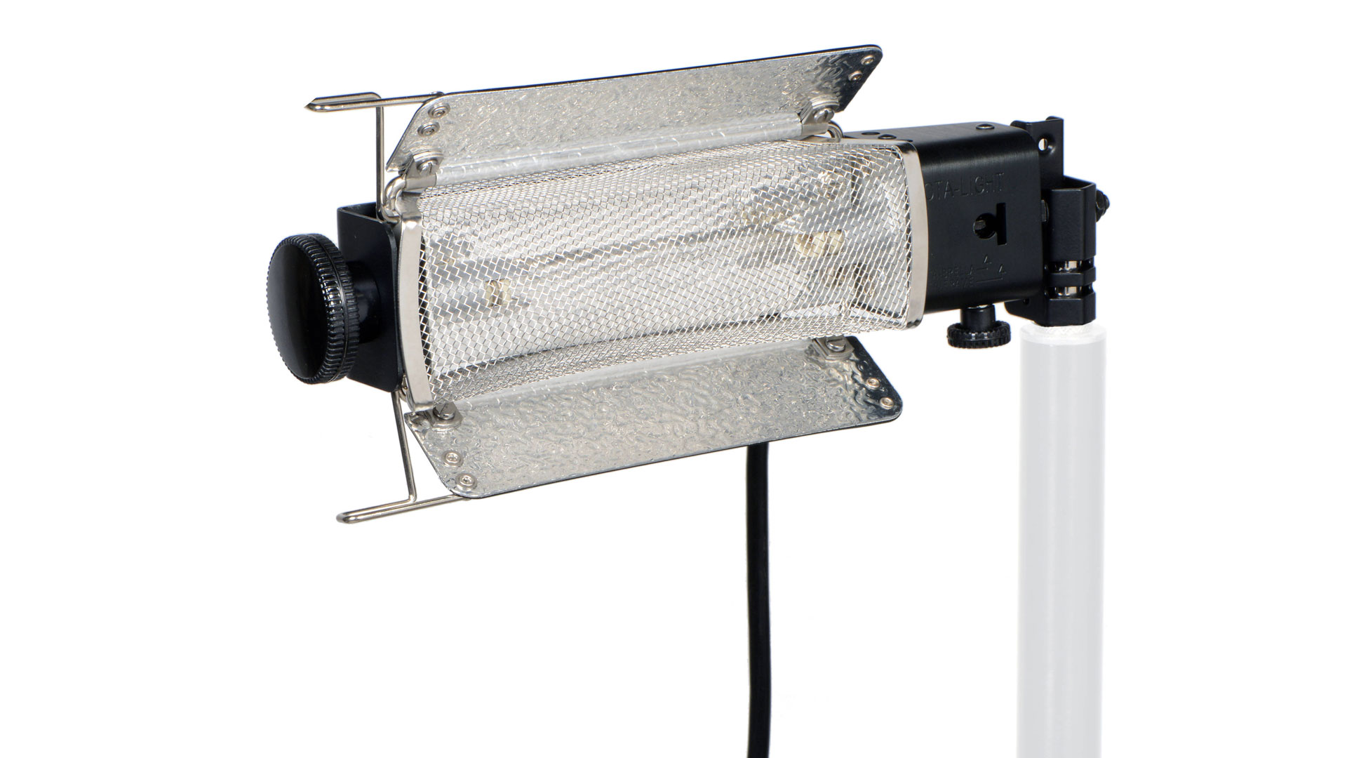 Lowel Tota LED XL Panneau Pliable – Un Projecteur Compacte - Jeff Loch ...